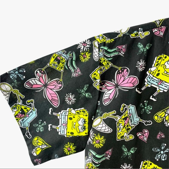 Nickelodeon | Tops | Nickelodeon Large Spongebob Catching Butterflies ...